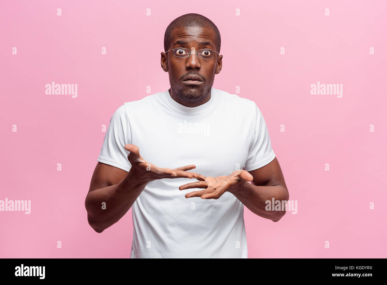 Surprised black man hi-res stock photography and images - Alamy