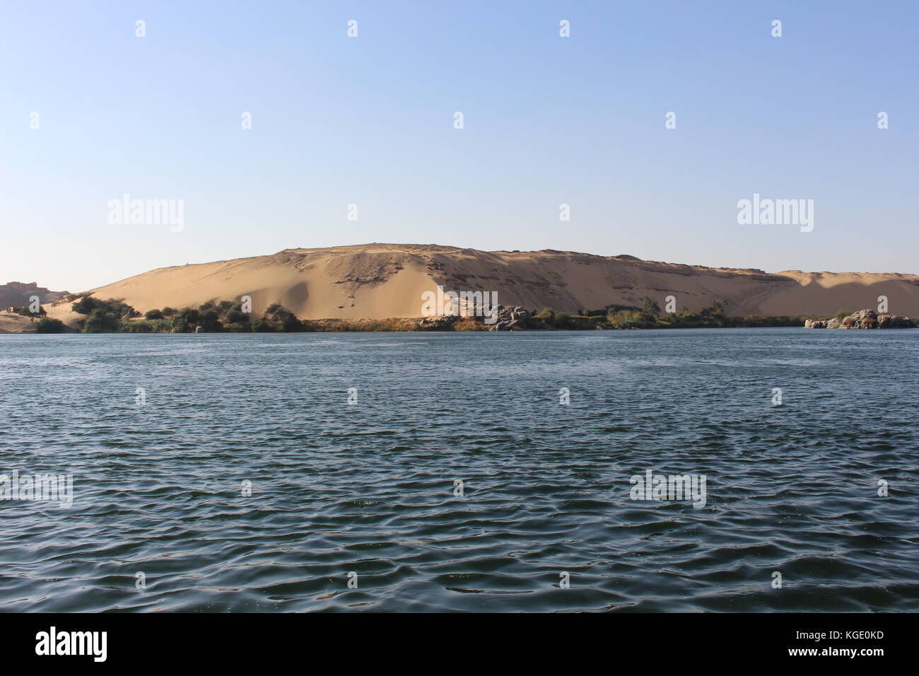 Nile island elephantine hi-res stock photography and images - Alamy