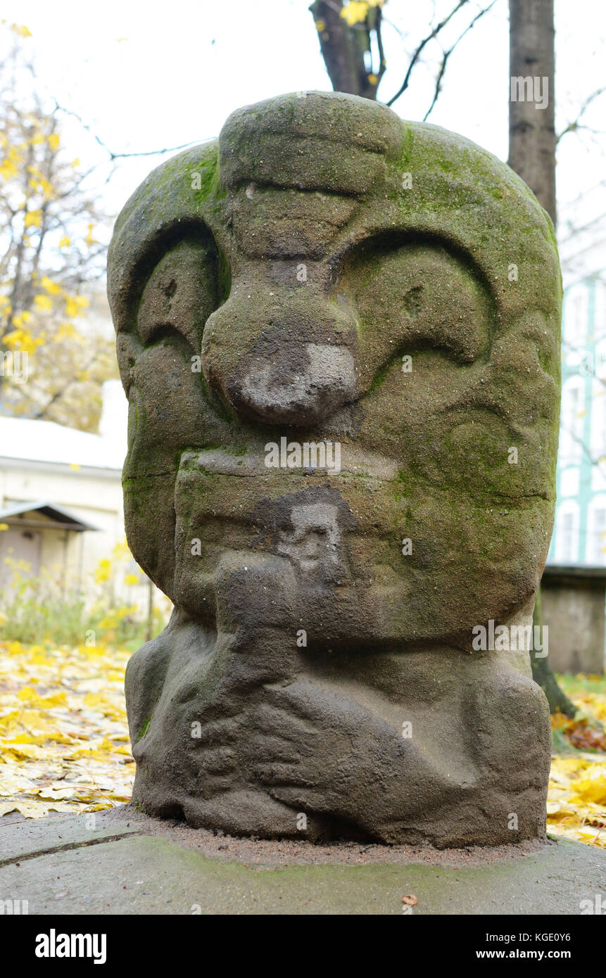 Stone idol created by Mexican Indians Stock Photo - Alamy