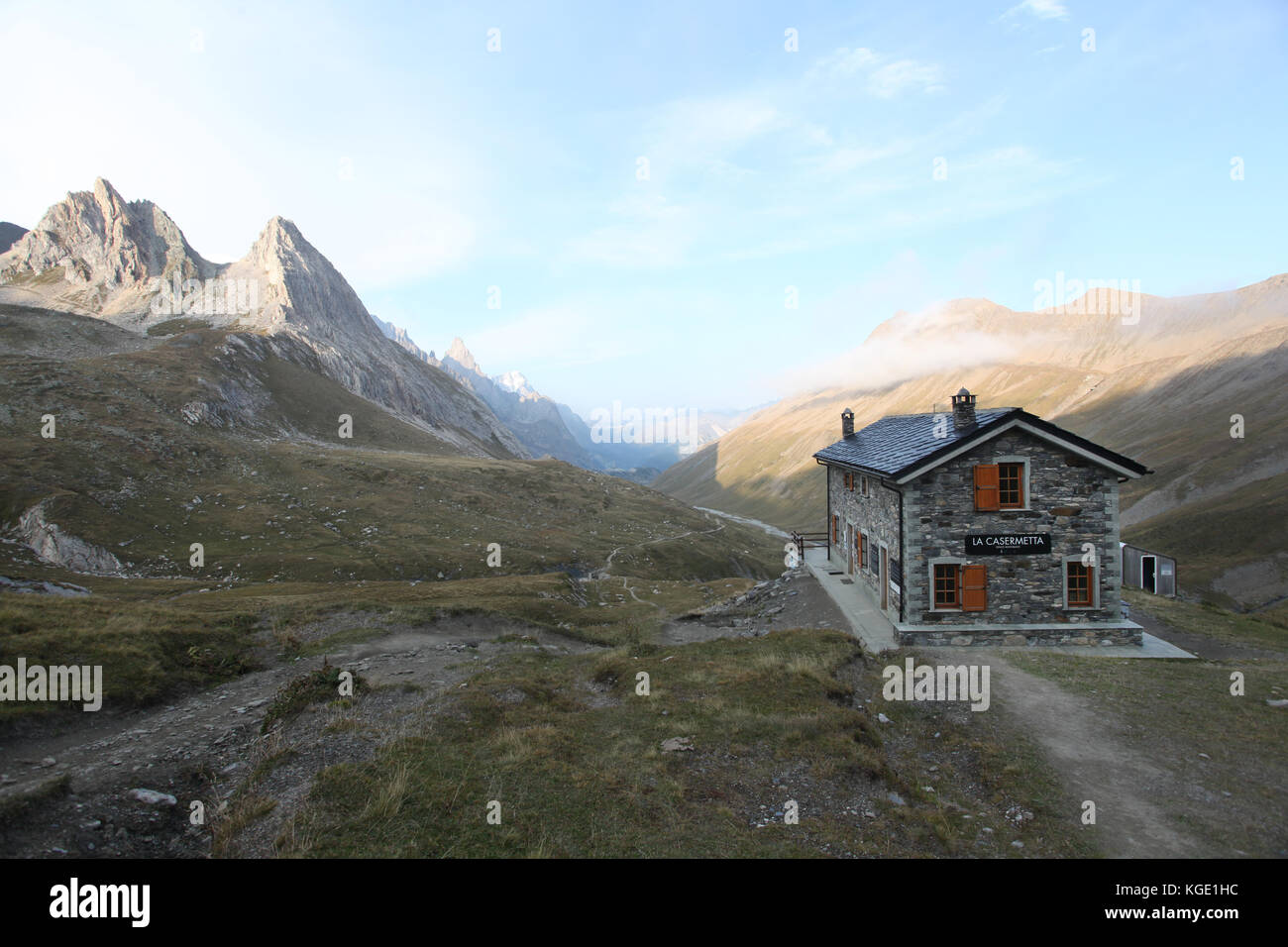Border summits italy hi-res stock photography and images - Alamy