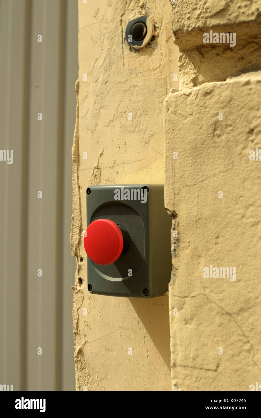 At the entrance call.To go inside,you need to click the button Stock ...