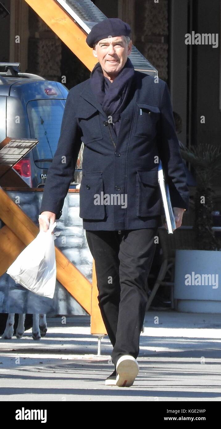 Pierce Brosnan takes a walk with his wife Keely Shaye Smith Featuring ...