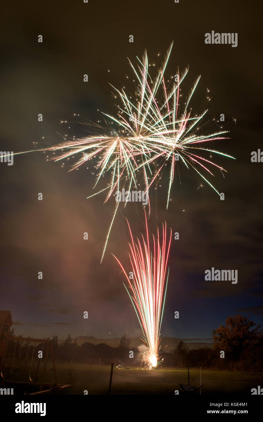 Bonfire Night UK England 5th November Fireworks Rockets Stock Photo - Alamy