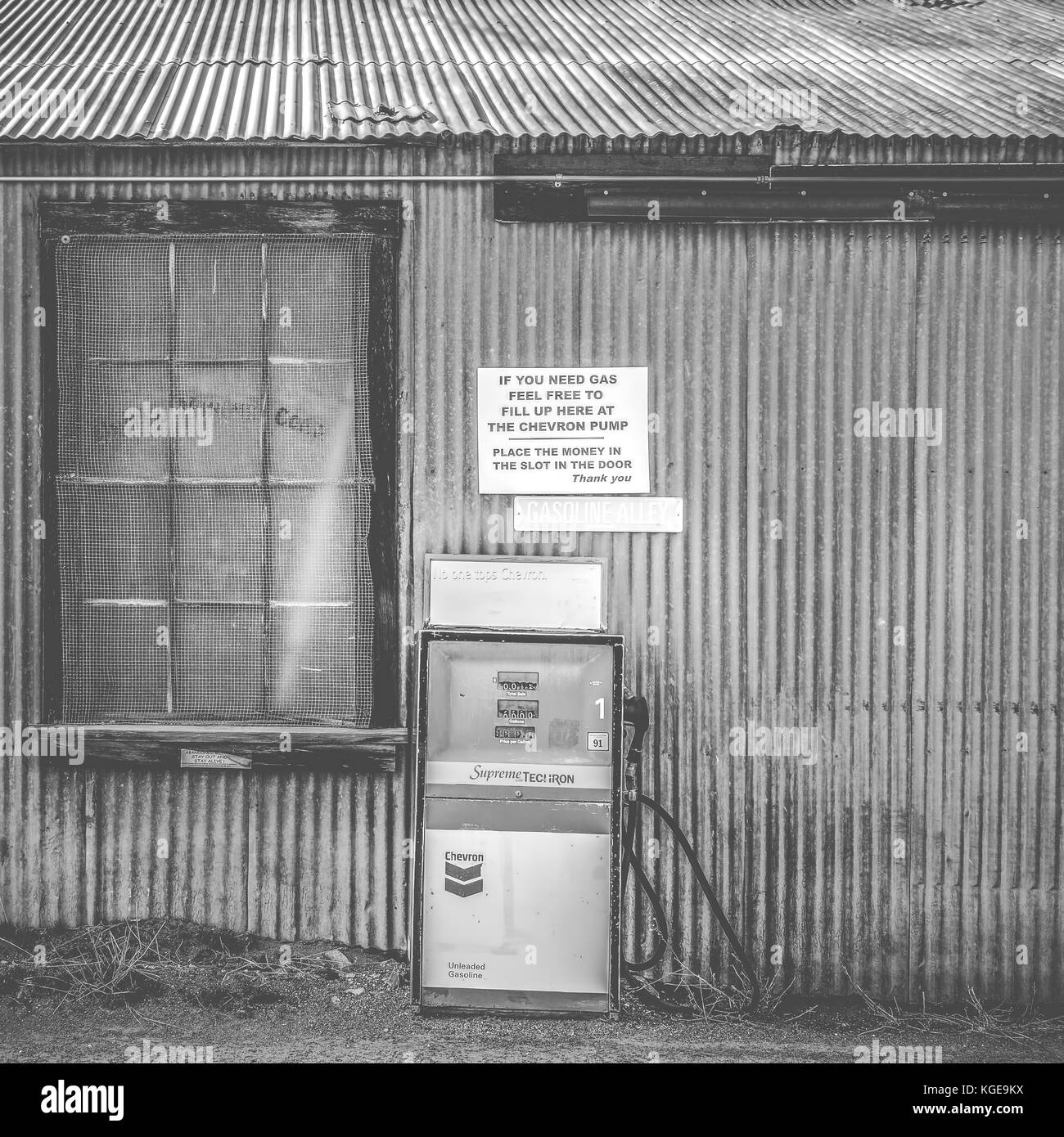 Vintage chevron gas pump Black and White Stock Photos & Images - Alamy