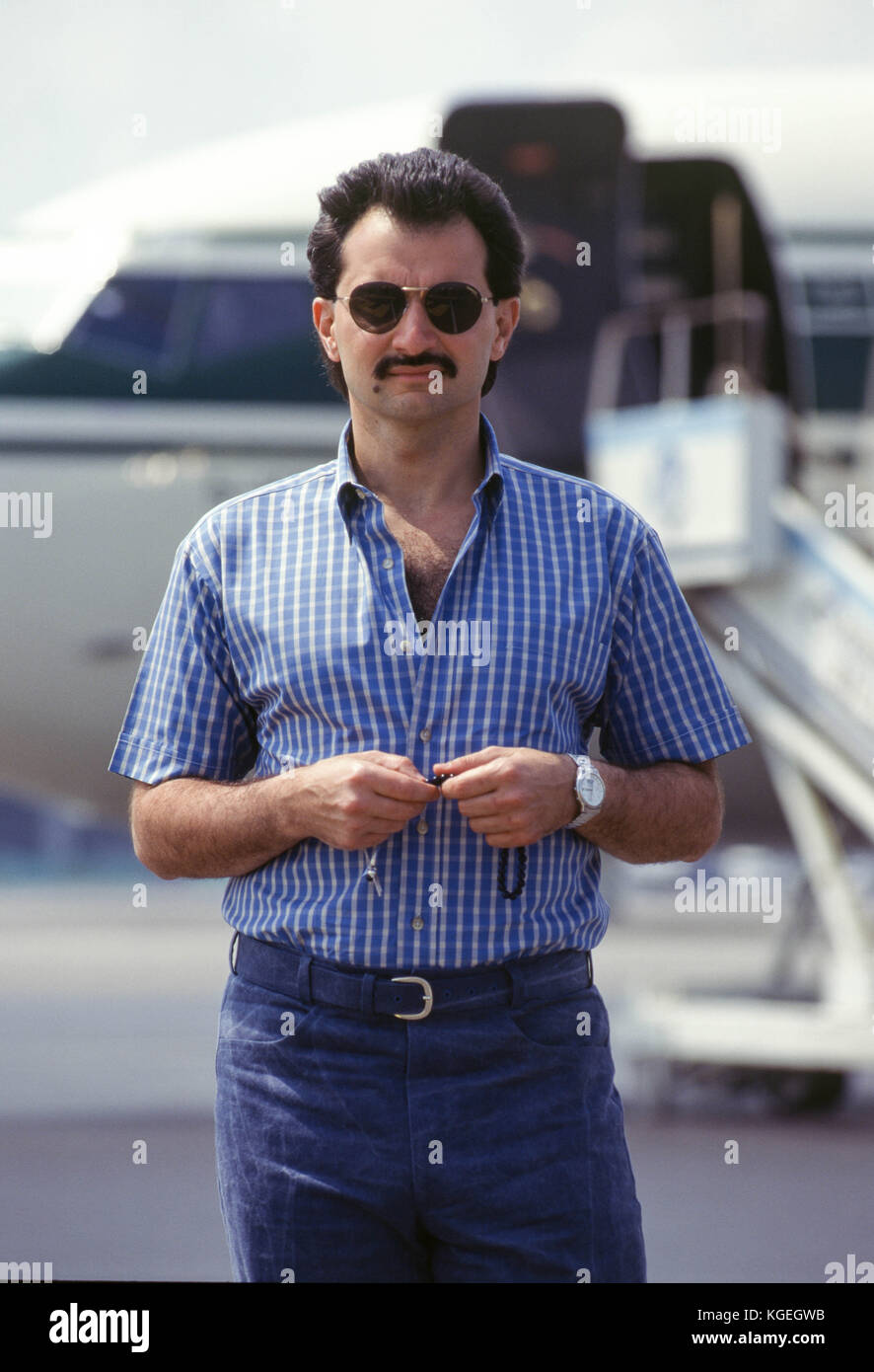 Saudi prince Al-Waleed Bin Talal bin Abdulaziz al Saud, businessman ...