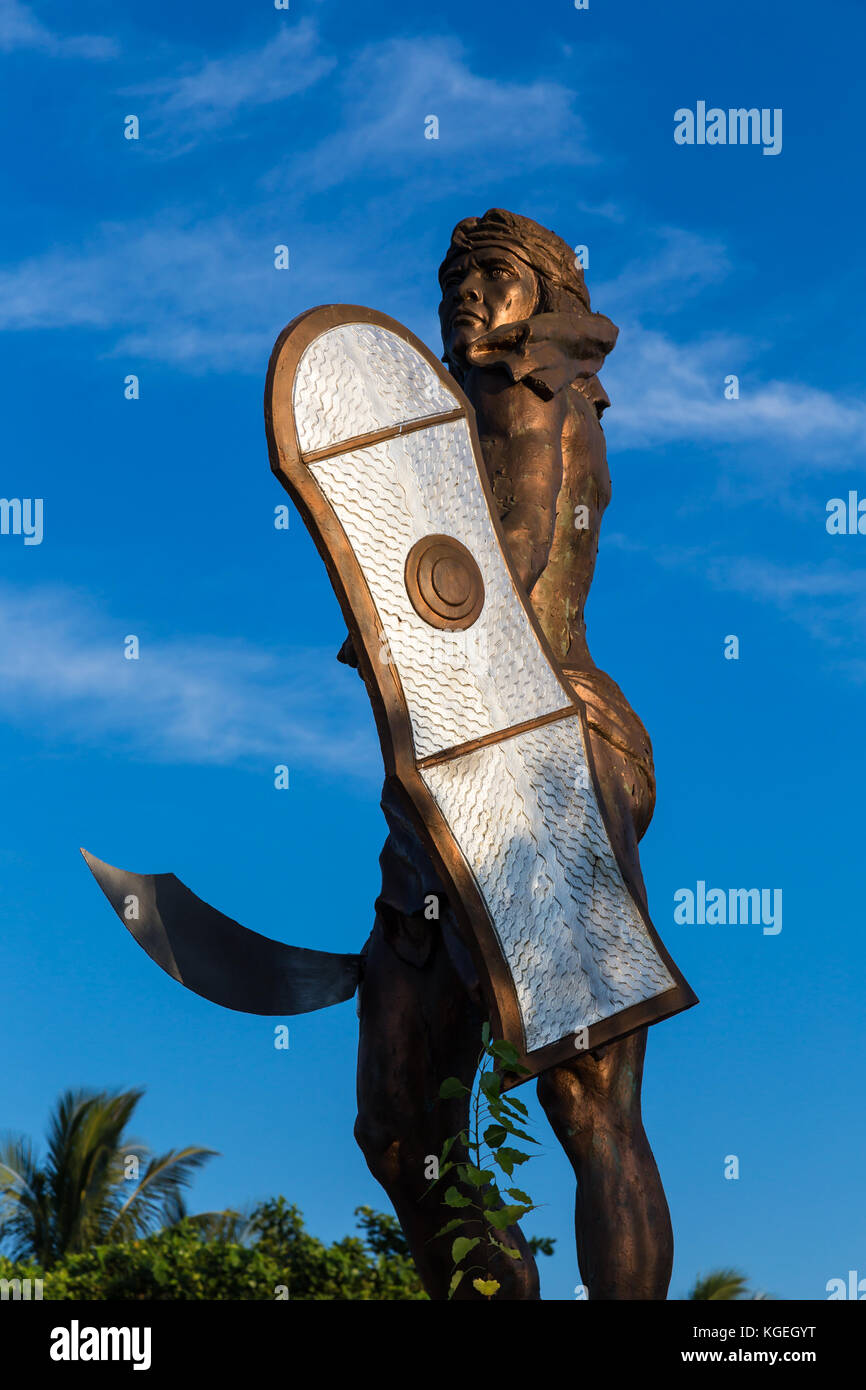 Asia Philippines Cebu Mactan Mactan Shrine Lapu Lapu statue Stock Photo ...