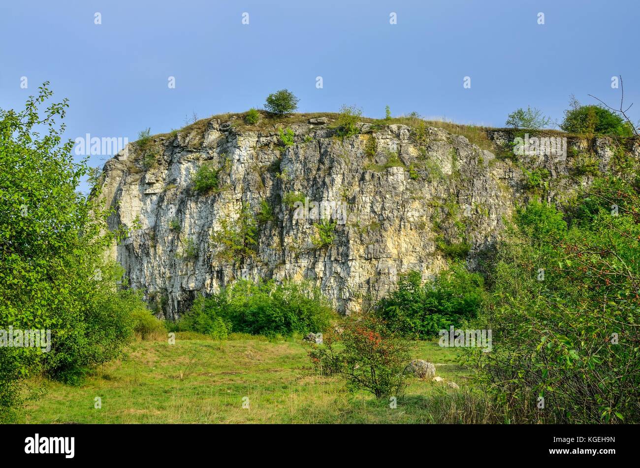 Beautiful summer scenery. Rocks of Twardowski at the lagoon of ...