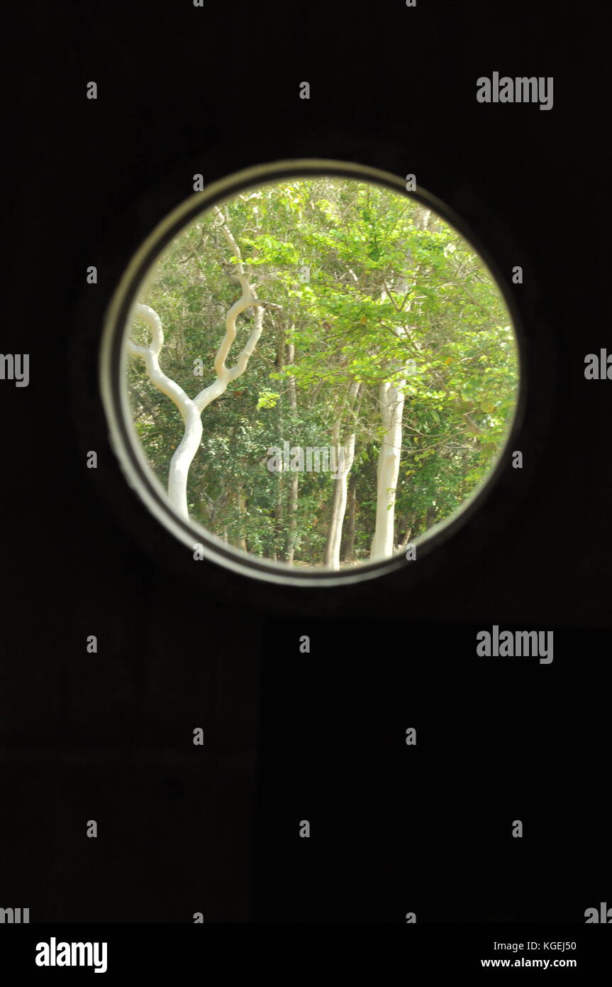 Isolation from outside world hi-res stock photography and images - Alamy