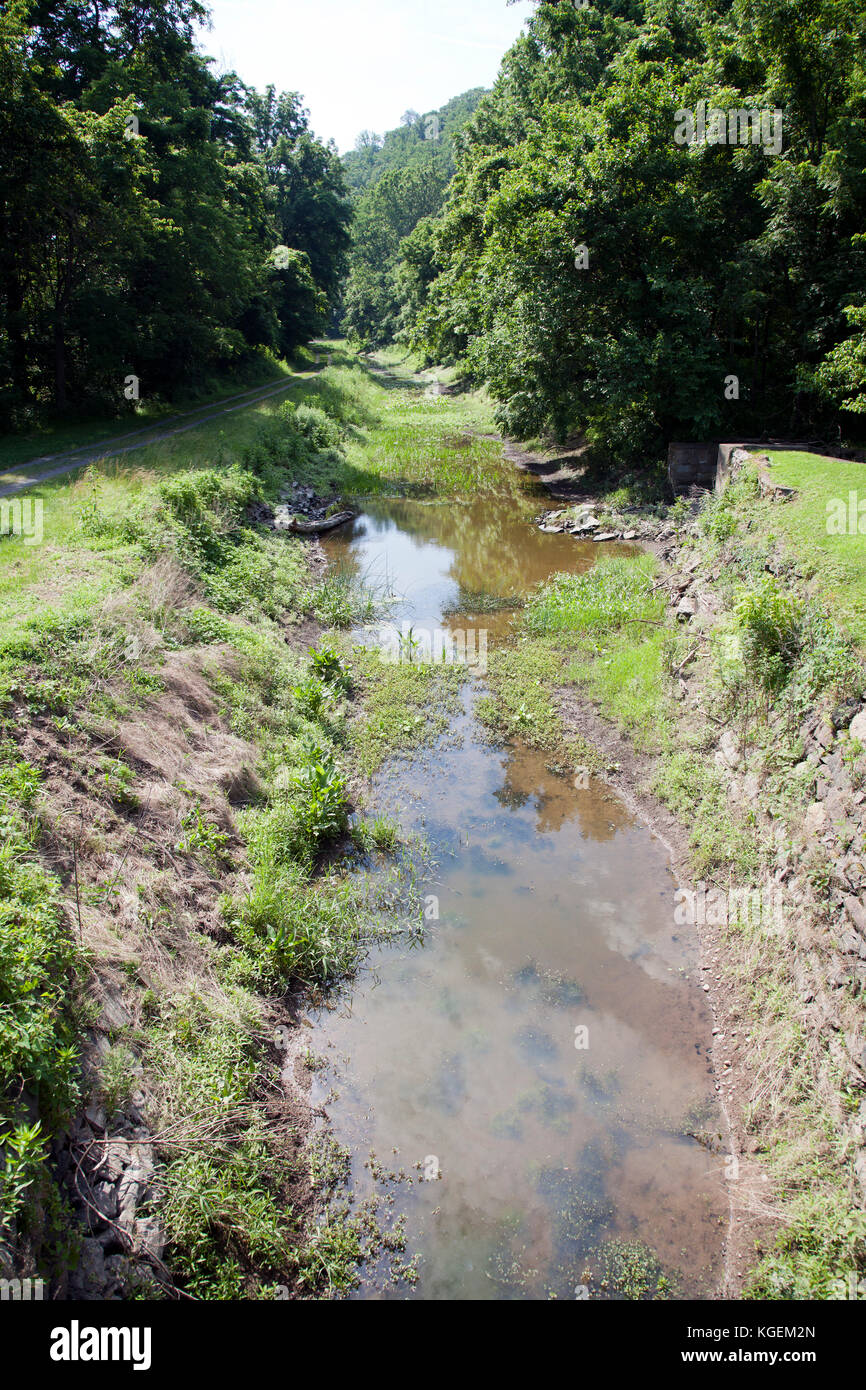 Delaware canal hi-res stock photography and images - Alamy