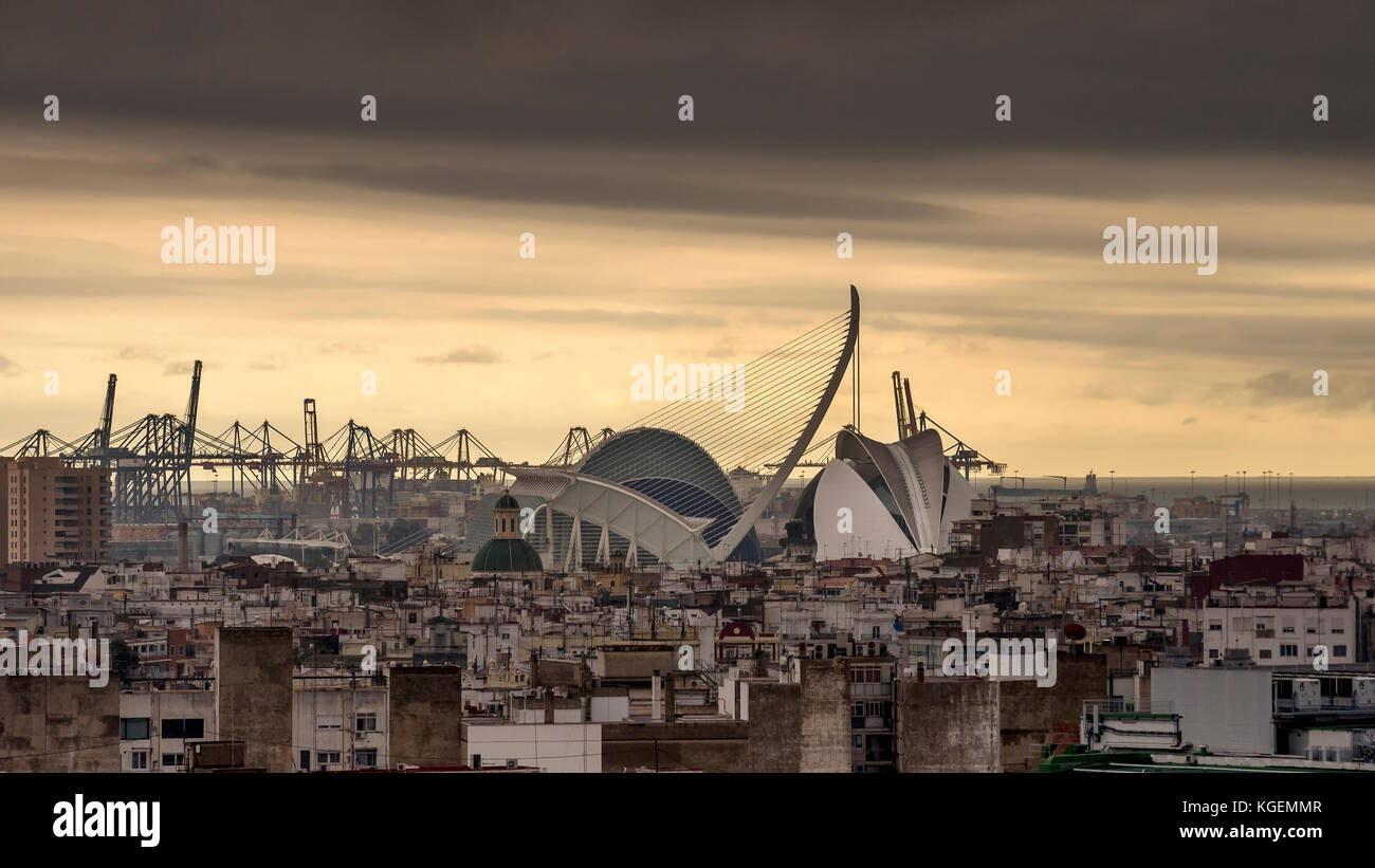 Industrial buildings valencia hi-res stock photography and images - Alamy