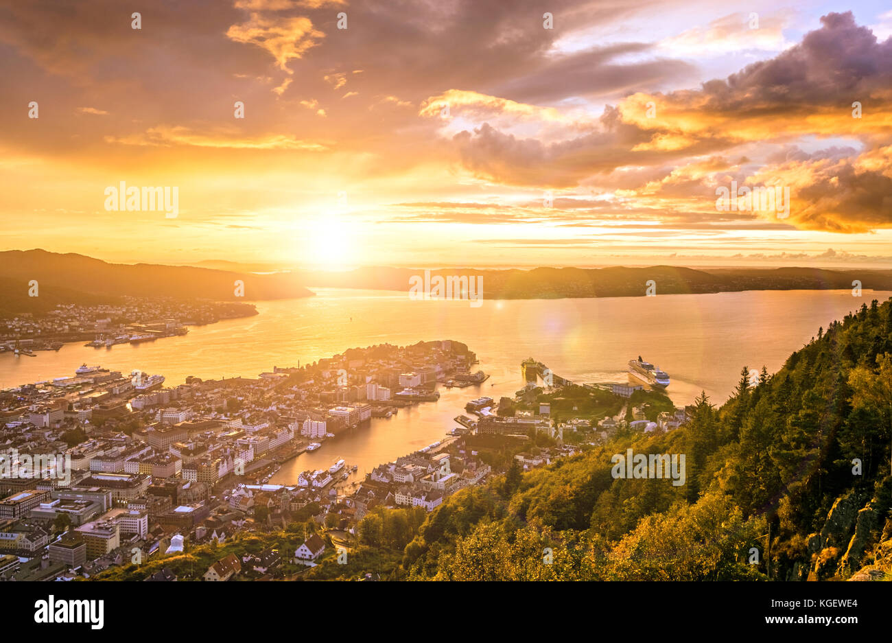 Norway bergen skyline panorama hi-res stock photography and images - Alamy