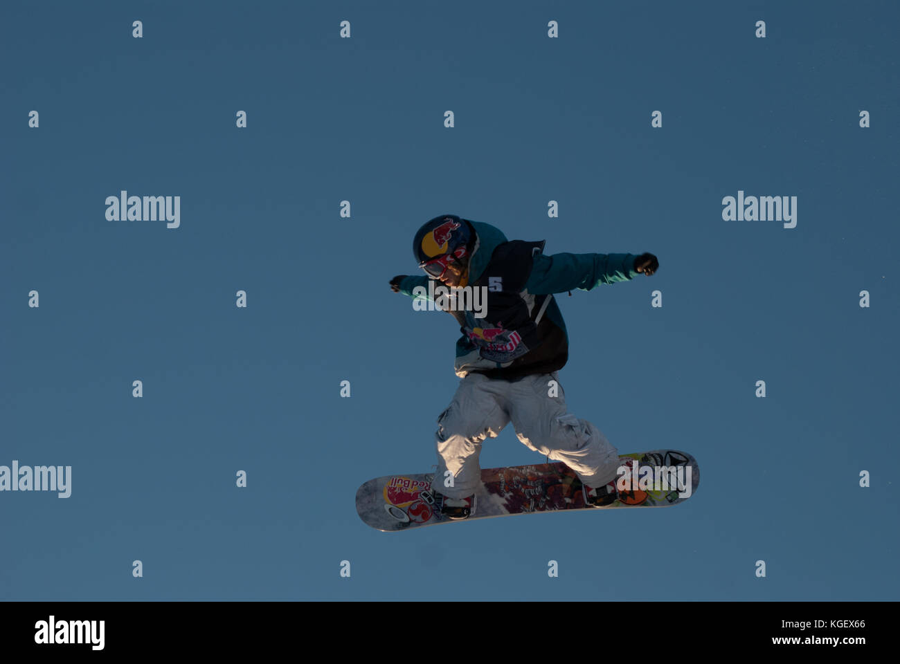 Scenes from the Red Bull Snowscrapers snowboarding event in New York ...