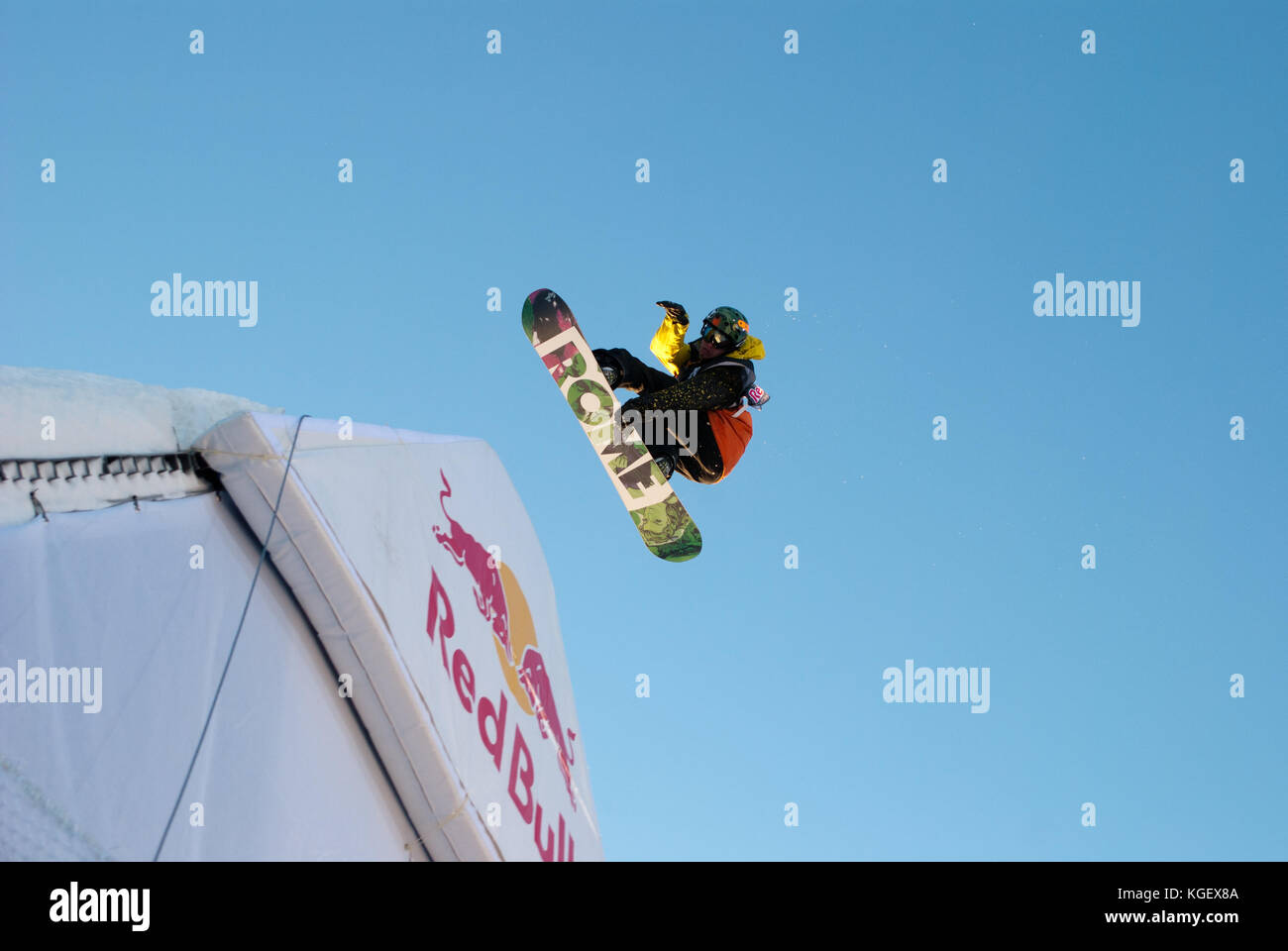 Scenes from the Red Bull Snowscrapers snowboarding event in New York ...