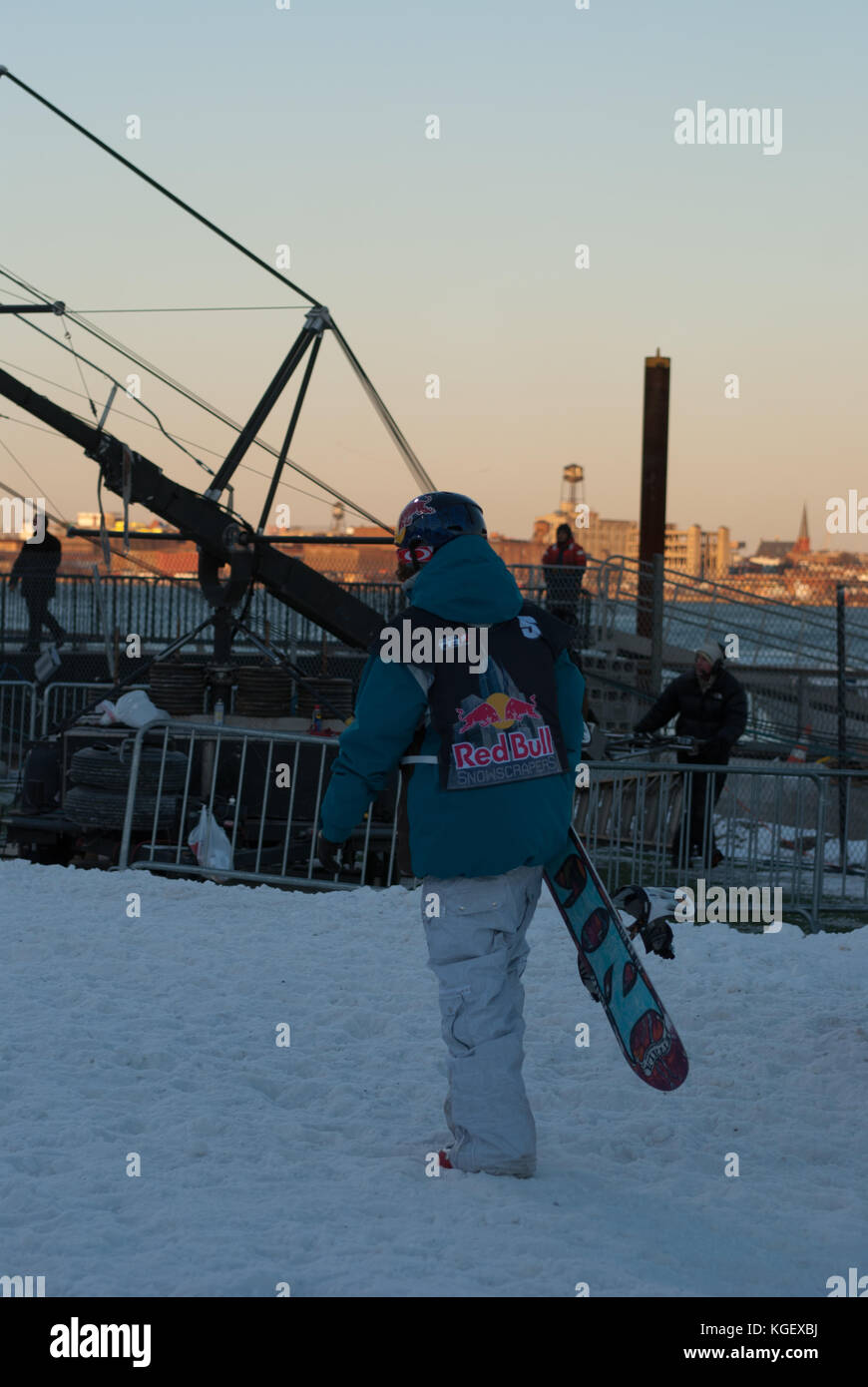 Scenes from the Red Bull Snowscrapers snowboarding event in New York ...