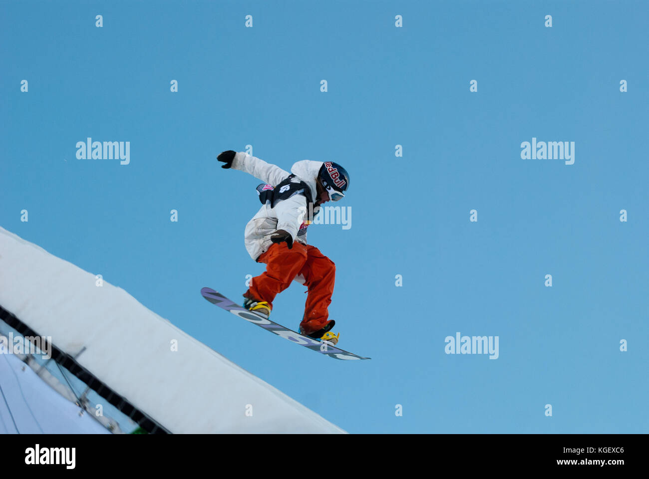Scenes from the Red Bull Snowscrapers snowboarding event in New York ...