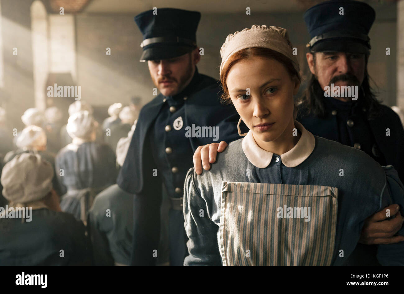 ALIAS GRACE, Sarah Gadon (center), 'Part 4', (Season 1, ep. 104, airs ...