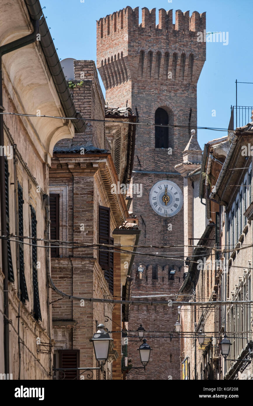 Ostra (Ancona, Marches, Italy): the historic town at morning Stock ...