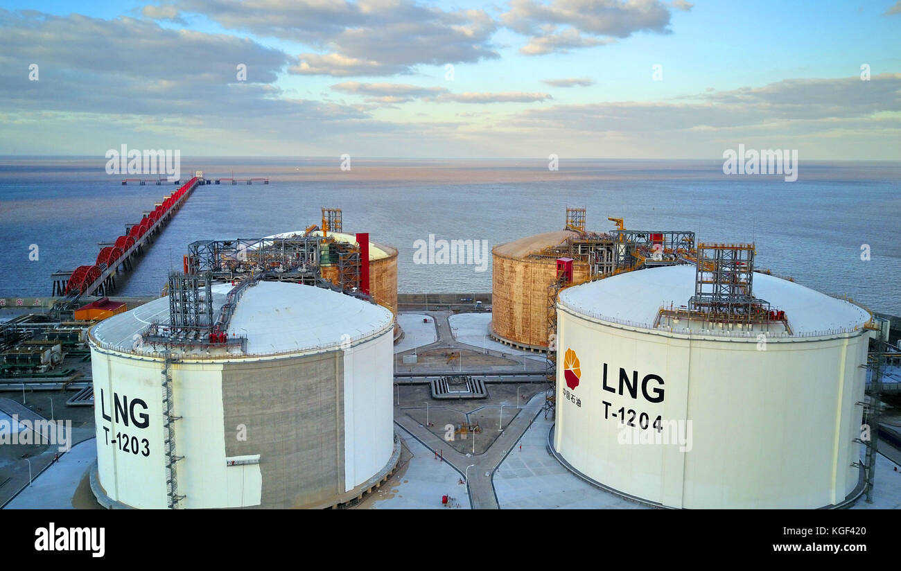 Lng terminal china hi-res stock photography and images - Alamy