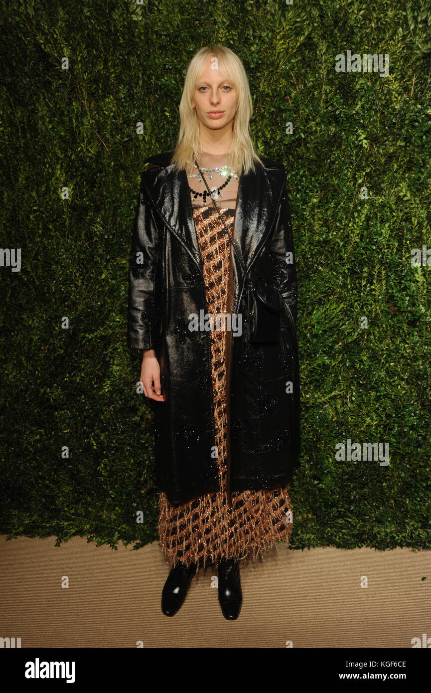 New York, NY, USA. 6th Nov, 2017. Lili Sumner at the 14th Annual CFDA ...