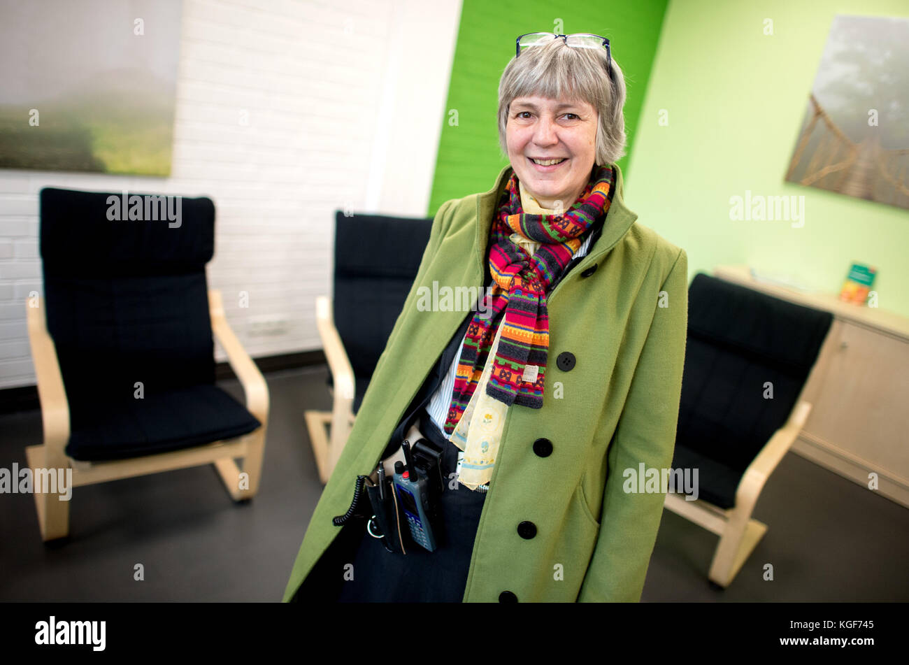 Hameln, Germany. 07th Nov, 2017. Psychiatrist Elke Schaffrath standing ...