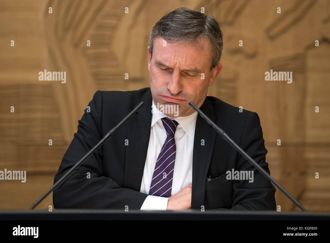 Duesseldorf, Germany. 7th Nov, 2017. Duesseldorf's Mayor Thomas Geisel ...