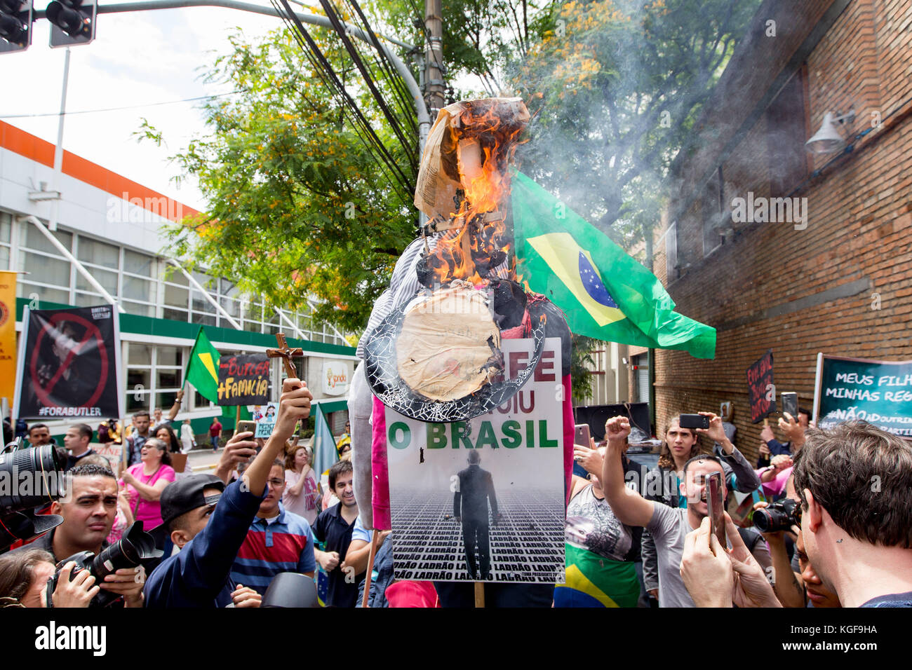 Brazil protest judith butler hi-res stock photography and images - Alamy