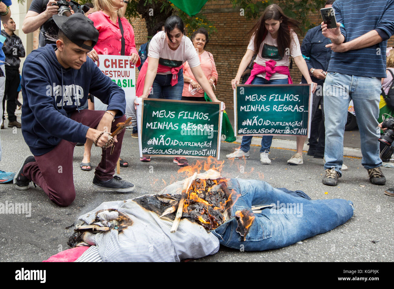 Judith butler hi-res stock photography and images - Alamy