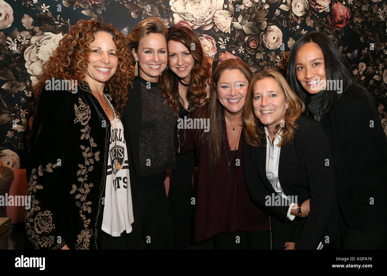 Lynn and nina hi-res stock photography and images - Alamy