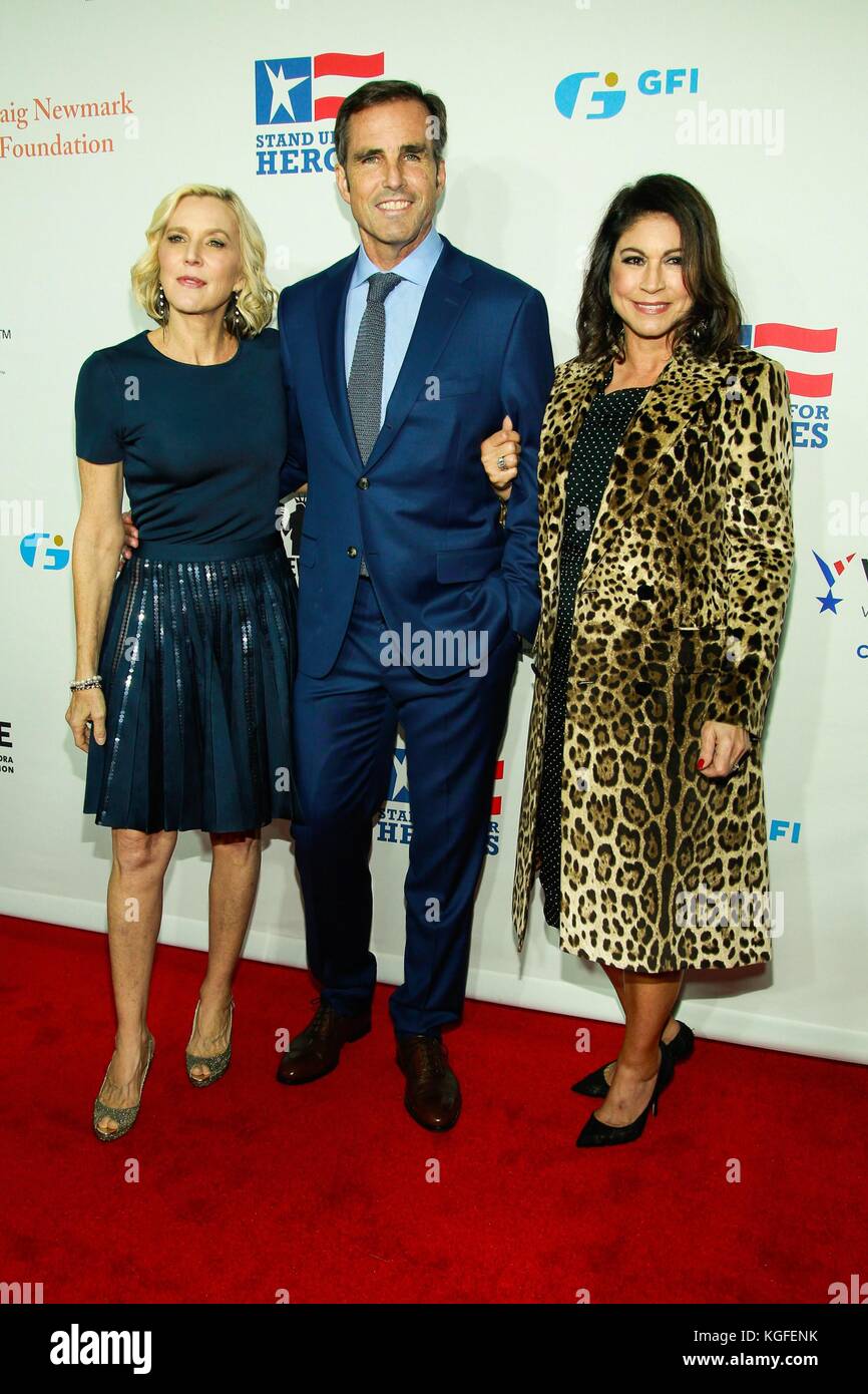 New York, NY, USA. 7th Nov, 2017. Lee Woodruff, Bob Woodruff and ...