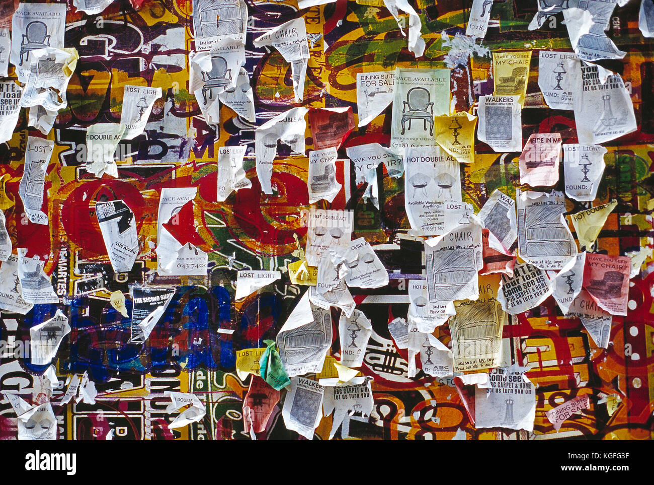 USA. New York. Wall of flyers for lost things Stock Photo - Alamy