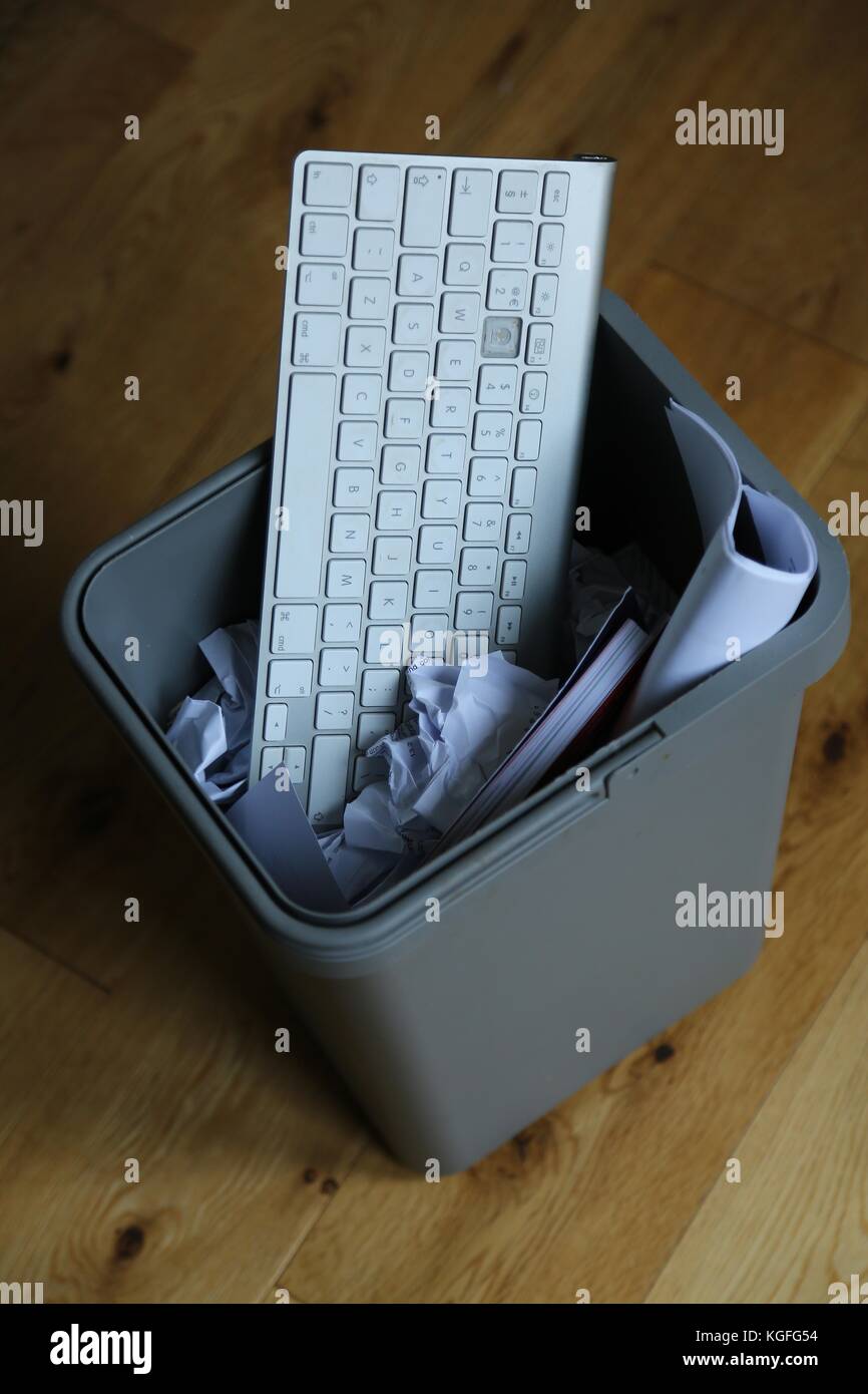 Computer in a waste bin hi-res stock photography and images - Alamy