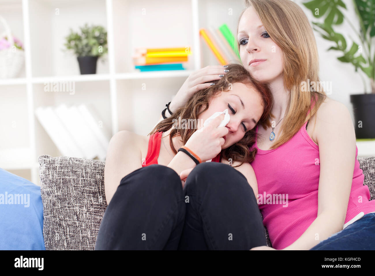 Group of women talking crying hi-res stock photography and images - Alamy