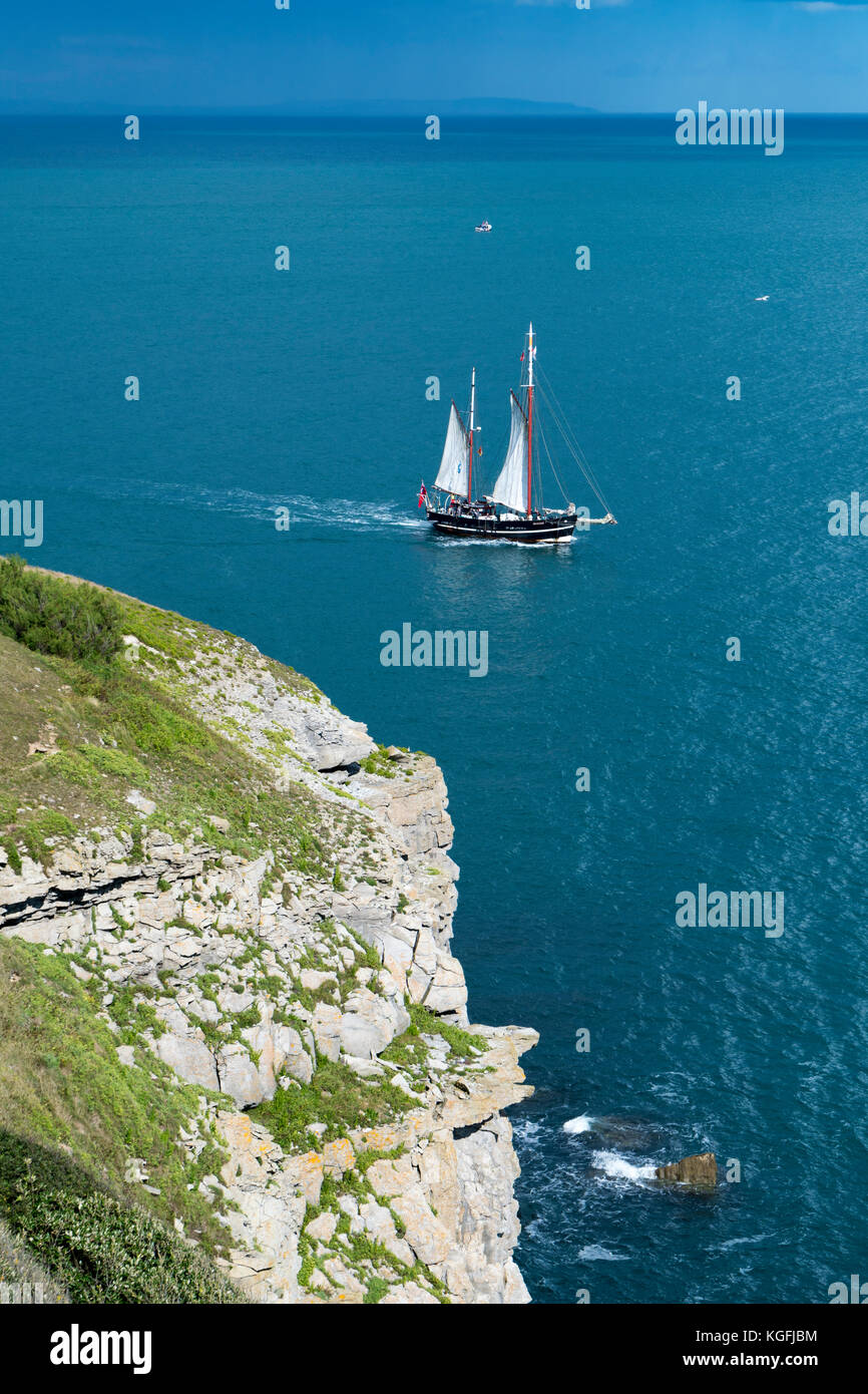 Head sail hi-res stock photography and images - Alamy