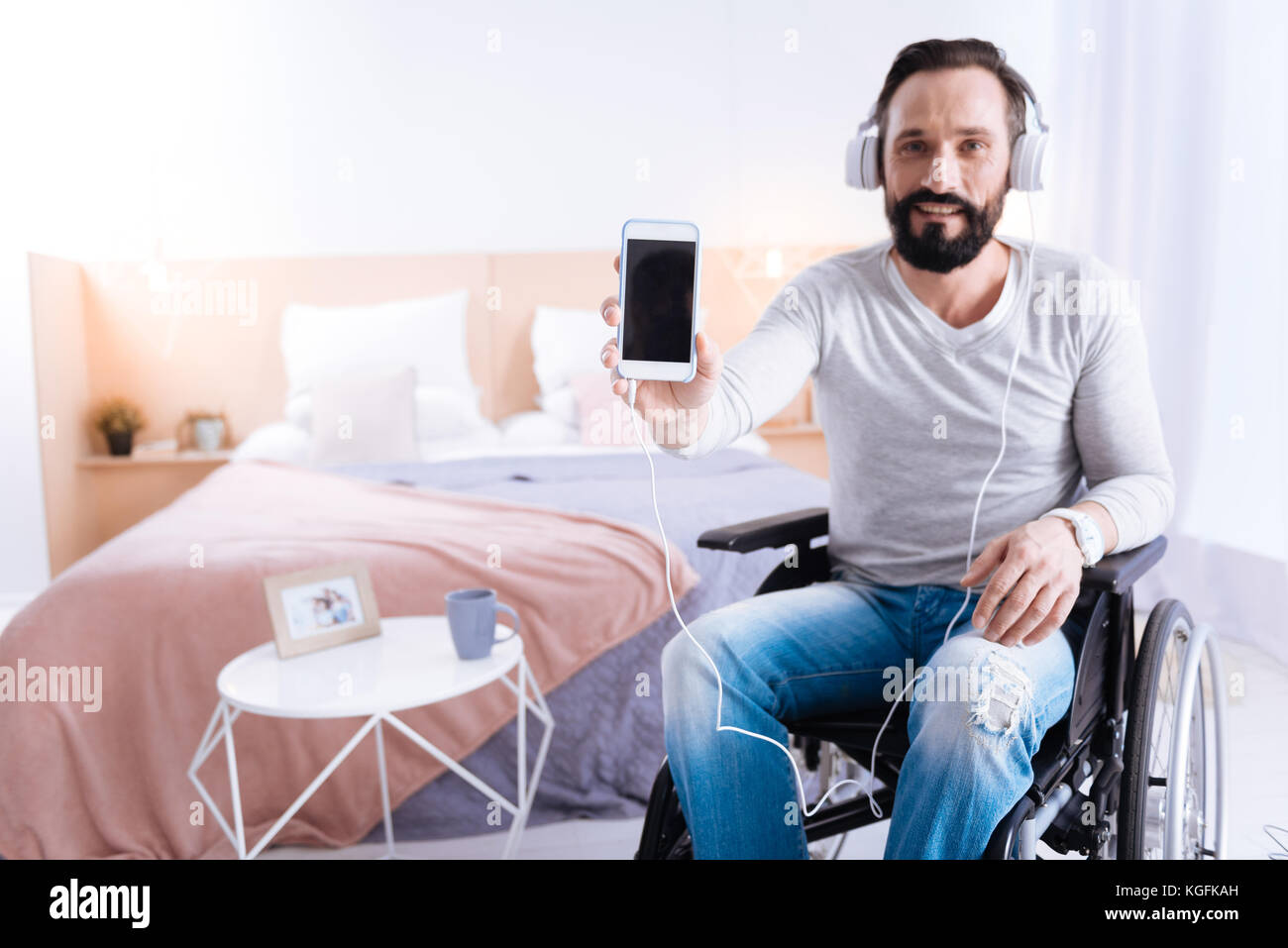 Paralyzed paralysis hi-res stock photography and images - Alamy