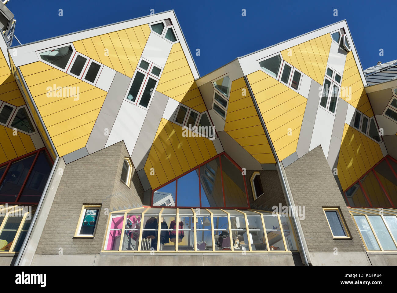 Rotterdam Cube houses Netherlands Stock Photo - Alamy