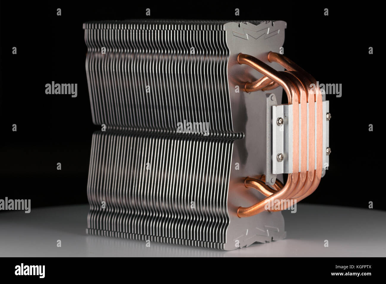 Aluminum cpu cooler heat sink hi-res stock photography and images - Alamy