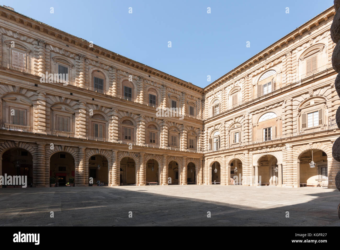 Palaces of the renaissance hi-res stock photography and images - Alamy