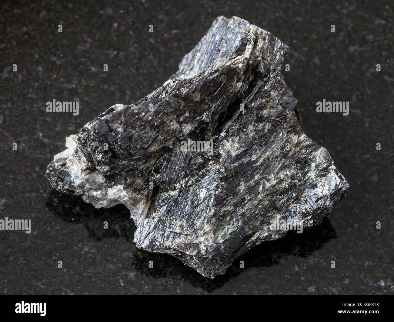 Fibrous amphibole hi-res stock photography and images - Alamy