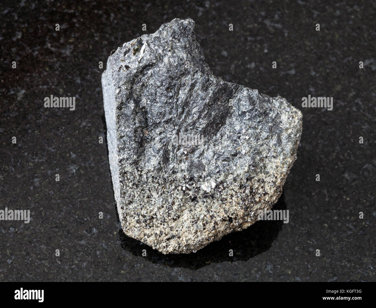 Peridotite rock hi-res stock photography and images - Alamy