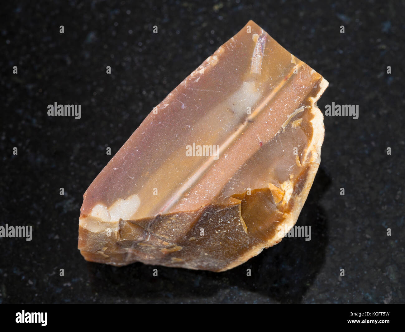 Flint stone mineral geology hi-res stock photography and images - Alamy
