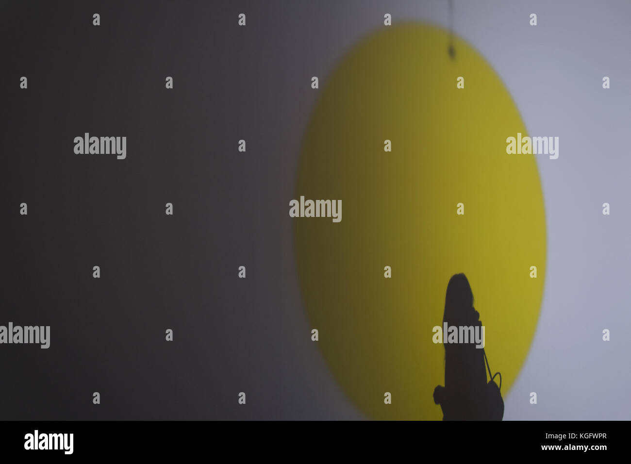 Street photography tate britain hi-res stock photography and images - Alamy