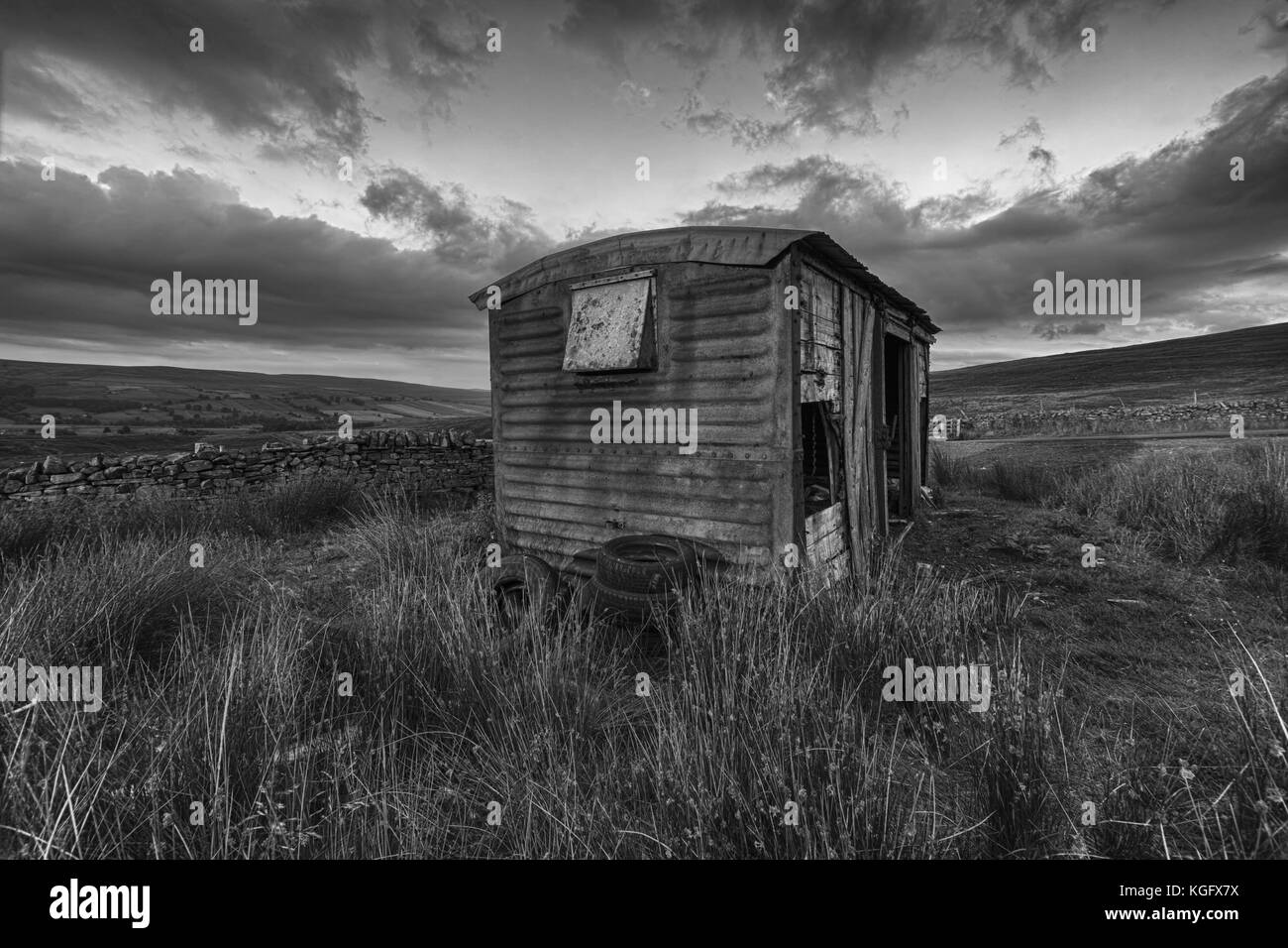 Old car on sky Black and White Stock Photos & Images - Alamy