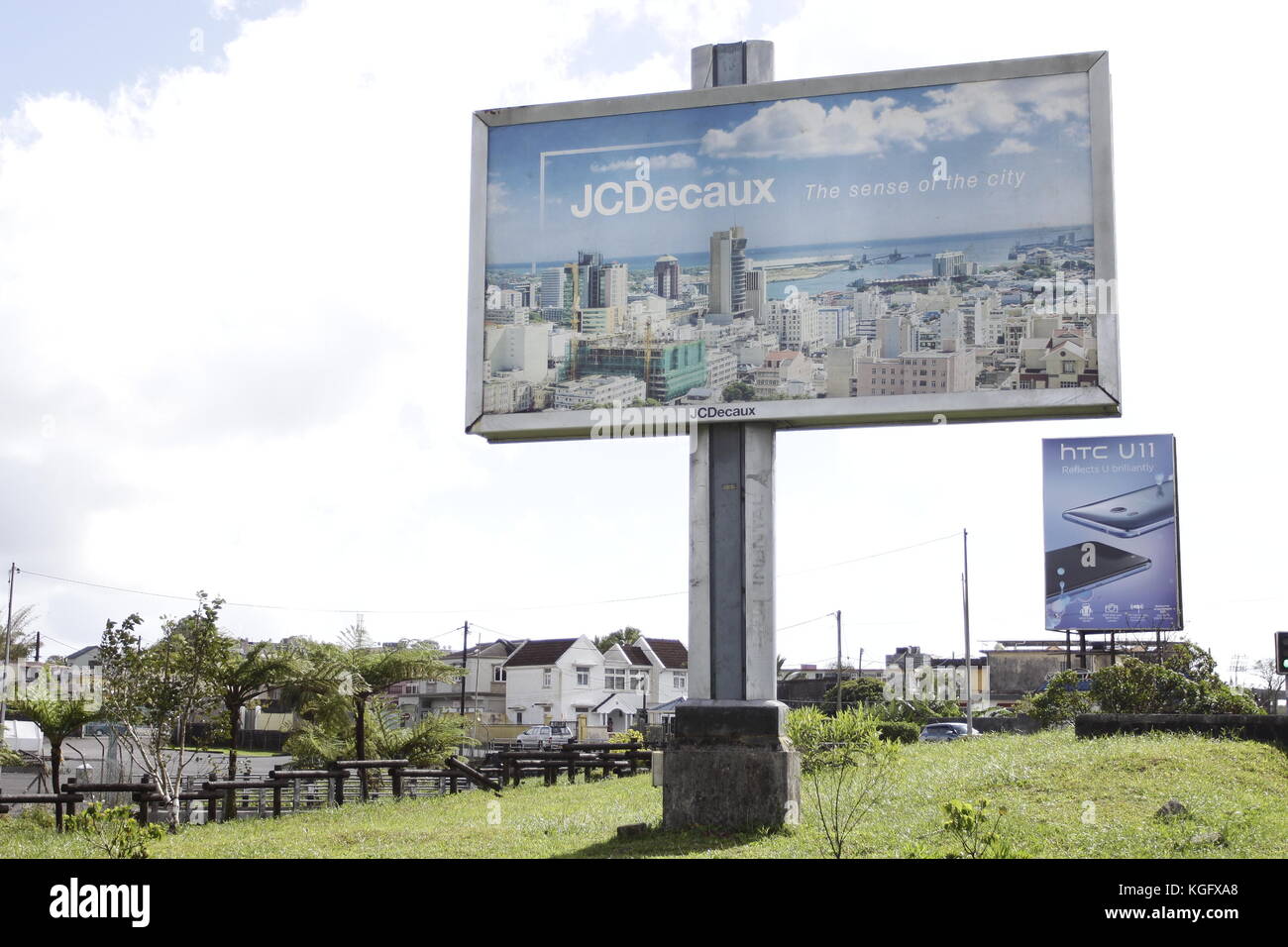 Metro Express: les 20 stations dévoilées Stock Photo - Alamy