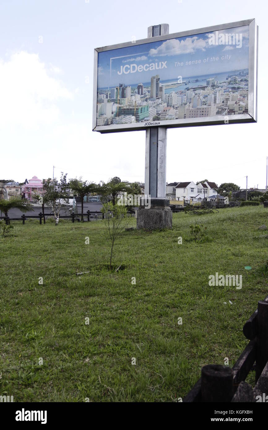 Metro Express: les 20 stations dévoilées Stock Photo - Alamy
