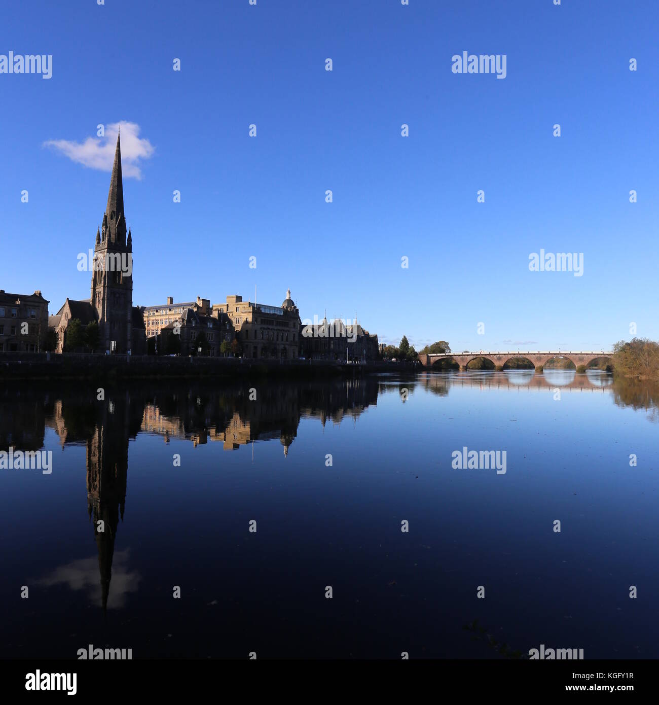 Smeaton Bridge River Tay Perth High Resolution Stock Photography and ...