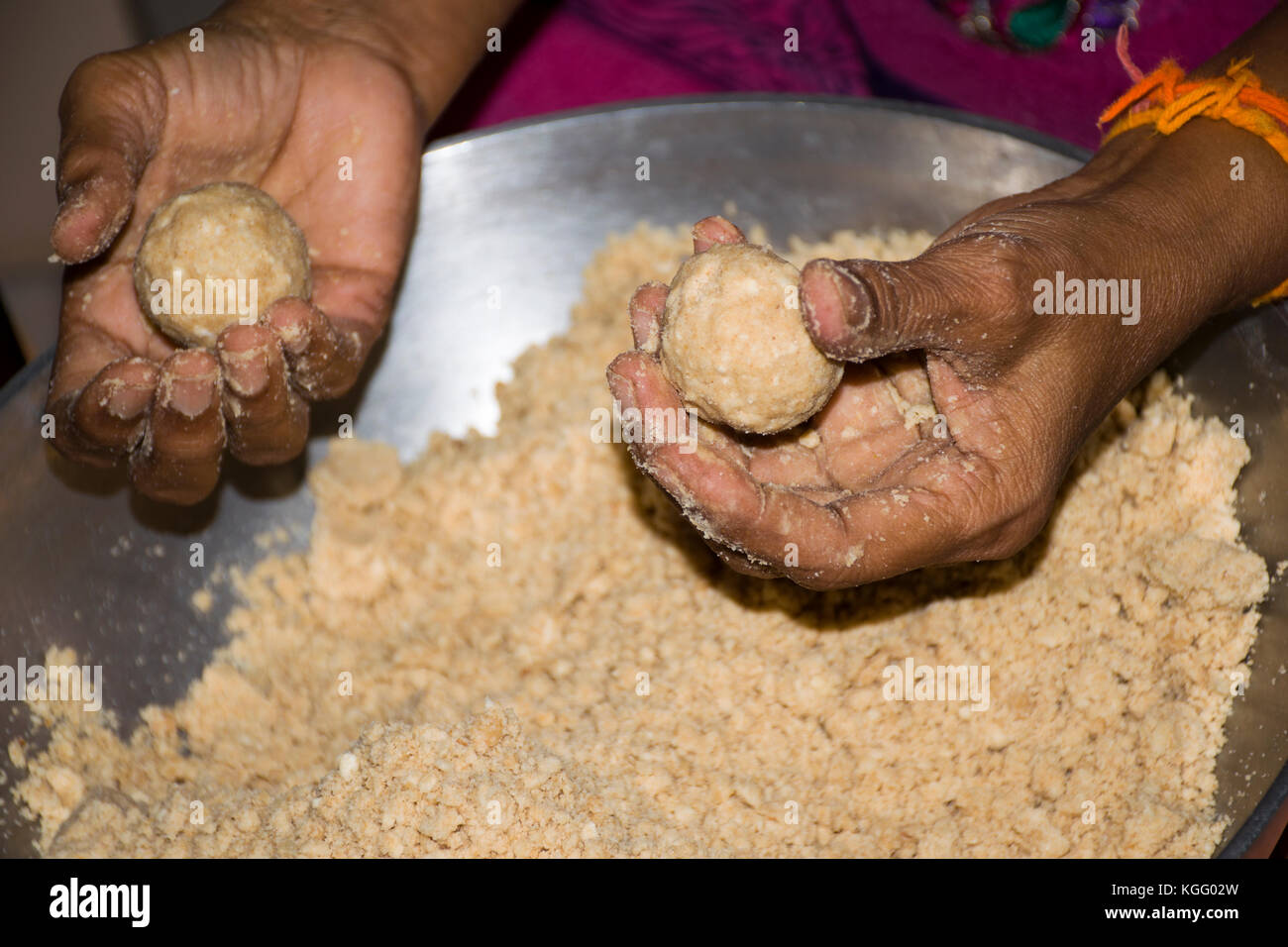 Hands work hi-res stock photography and images - Alamy