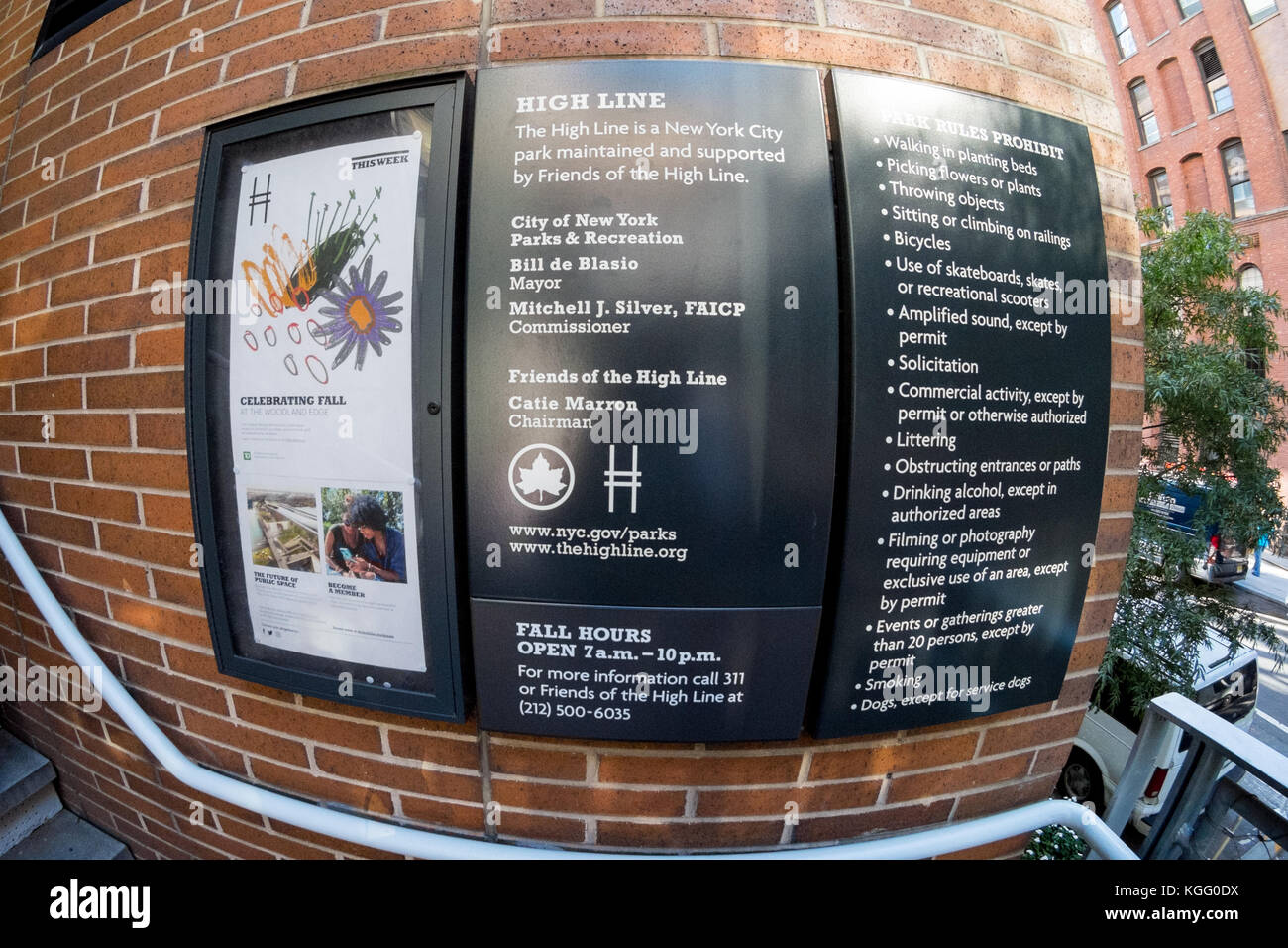 Sign for the The High Line park an elevated former railway, Chelsea ...