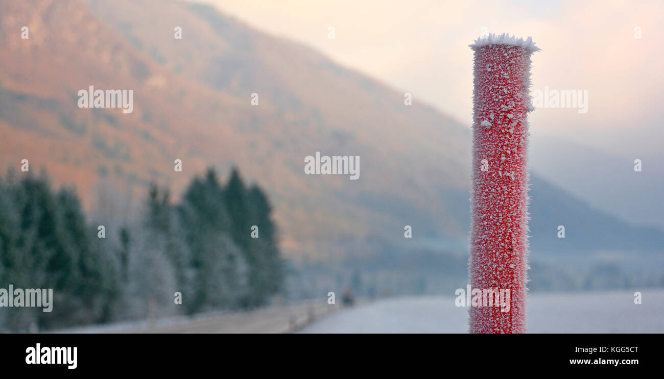 Depth poles hi-res stock photography and images - Alamy