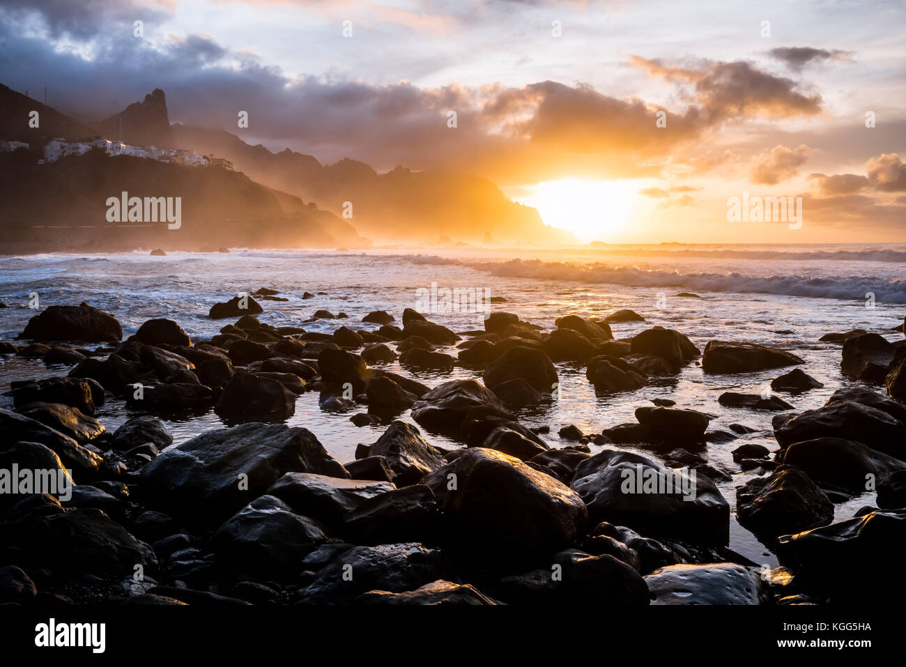Tenerife ocean sunset canary islands Stock Photo - Alamy