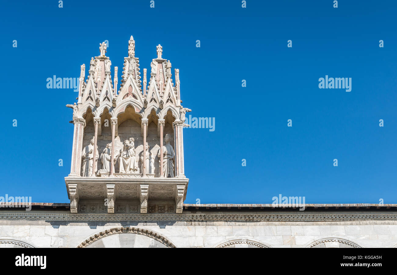 Pisa medieval architecture hi-res stock photography and images - Alamy